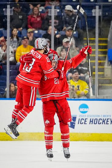Ohio State Buckeyes Forward Tate Singleton Editorial Stock Photo ...