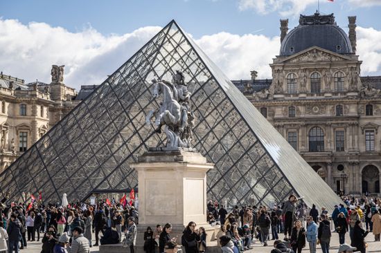 Visitors Wait Outside Louvre Museum Employees Editorial Stock Photo ...