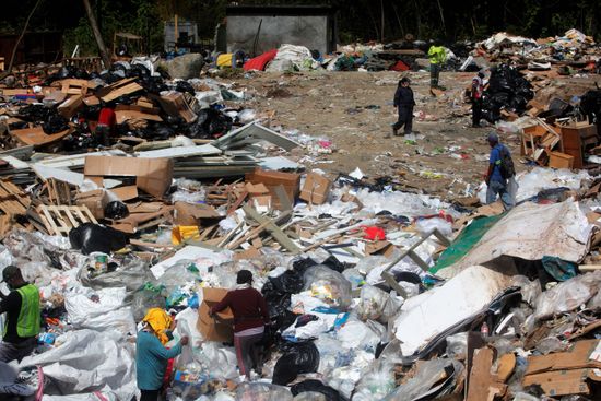 People Rummage Through Garbage Openpit Fill Editorial Stock Photo ...