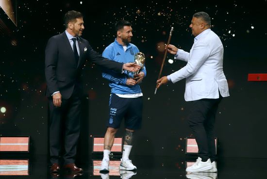 Lionel Messi C Argentina Receives Walking Editorial Stock Photo - Stock ...