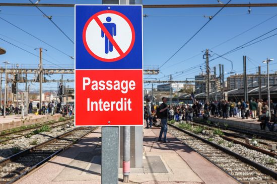 Young Demonstrators Obstruct Traffic Lanes Marseille Editorial Stock ...