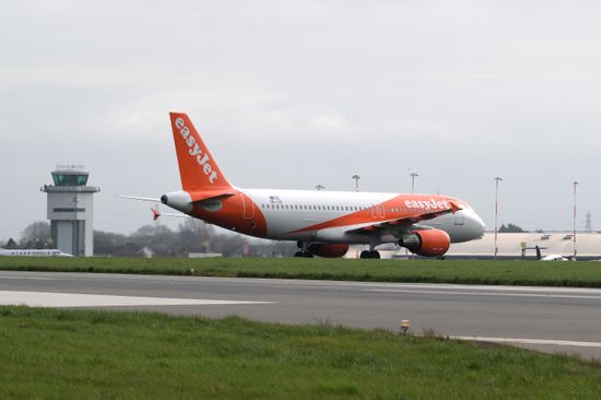 First Easyjet Aircraft Takes Off Southend Editorial Stock Photo - Stock ...