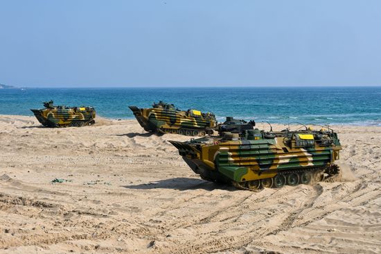 South Korean Amphibious Assault Vehicles Kaav Editorial Stock Photo ...