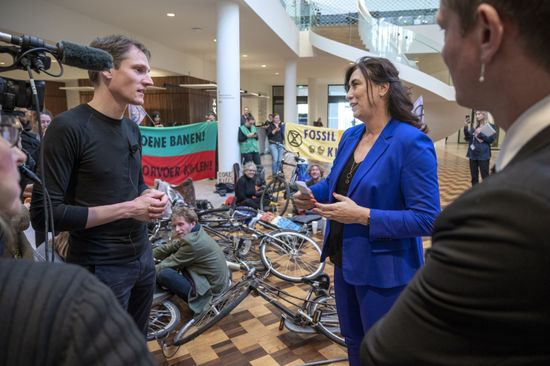 Amsterdam Alderman Hester Van Buren Conversation Editorial Stock Photo ...