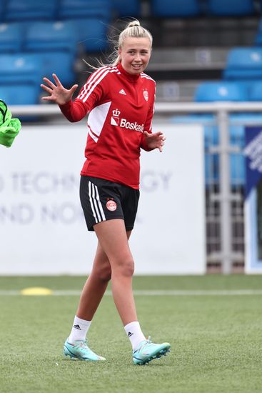 Hannah Innes 16 Aberdeen Women During Editorial Stock Photo - Stock ...