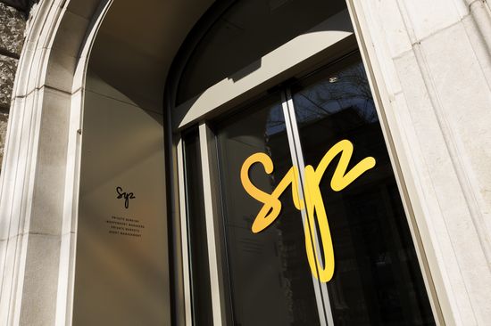 Logo Swiss Private Bank Syz Pictured Editorial Stock Photo - Stock ...