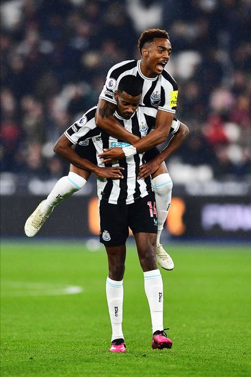 Goal Celebrations Alexander Isak Newcastle United Editorial Stock Photo ...