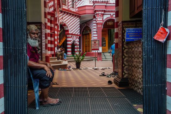 Red Mosque Staff Member Waiting Visitors Editorial Stock Photo - Stock ...