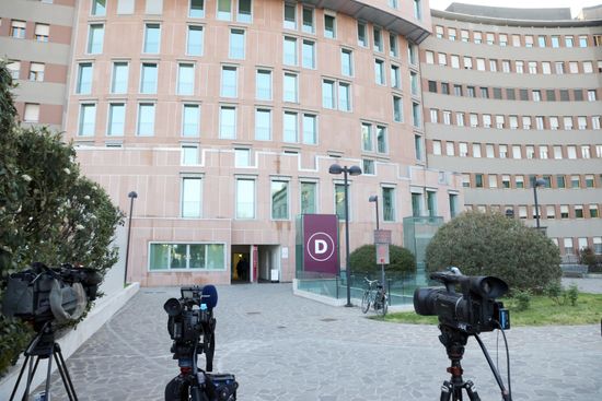 Exterior San Raffaele Hospital Milan Italy Editorial Stock Photo ...