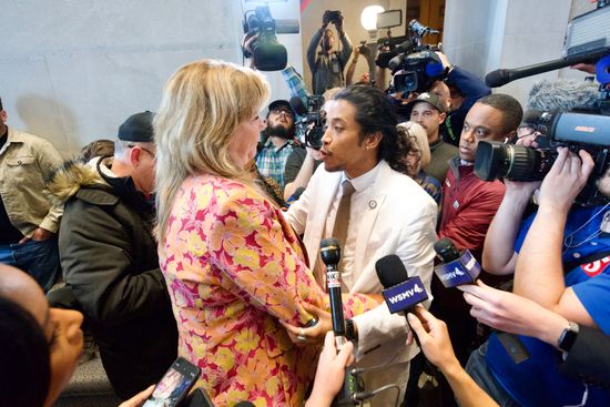 Former Democratic Representative Justin Jones Hugs Editorial Stock ...