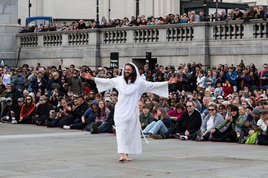Actor Peter Bergin Portrays Resurrected Jesus Editorial Stock Photo ...