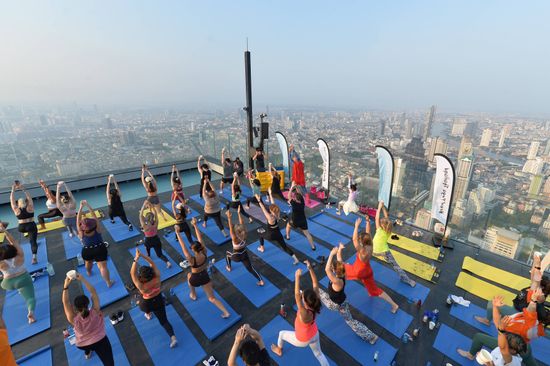 Yoga Enthusiasts Practice Yoga Observation Deck Editorial Stock Photo ...