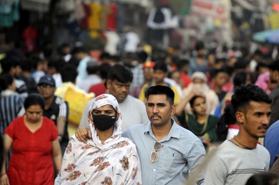 People Seen Without Face Masks Weekly Editorial Stock Photo - Stock ...