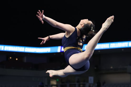 Andi Li University California Berkeleyduring Podium Editorial Stock ...