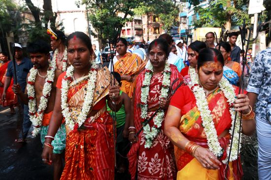 Garlanded Hindu Devotees Part Religious Procession Editorial Stock ...