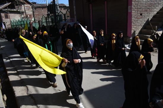 Residents Magam Area Central Kashmir Gather Editorial Stock Photo ...