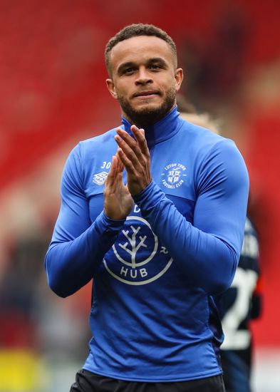 Carlton Morris Luton Town Applauds Luton Editorial Stock Photo - Stock ...