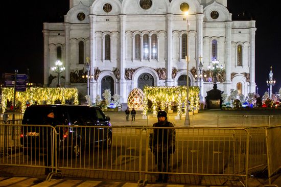 Police Fence Off Cathedral Christ Savior Editorial Stock Photo - Stock ...