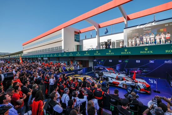 23 Pierson Joshua Usa Van Der Editorial Stock Photo - Stock Image ...