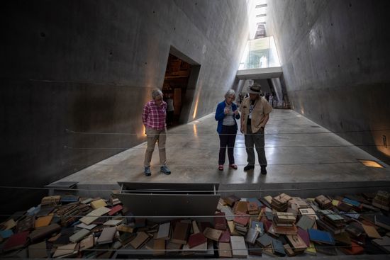 People Visit Yad Vashem Israels Official Editorial Stock Photo - Stock ...