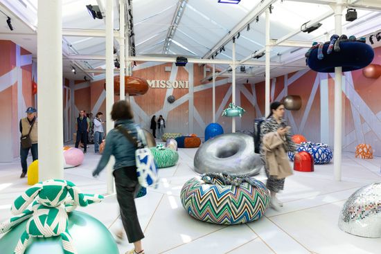 Installation Missoni Showroom By Alberto Caliri Editorial Stock Photo ...