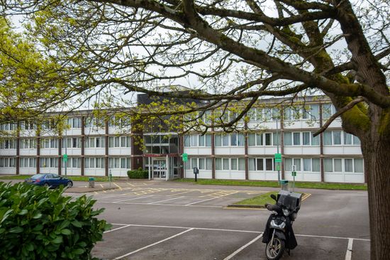 Once Popular Holiday Inn Hotel Maidenhead Editorial Stock Photo - Stock ...