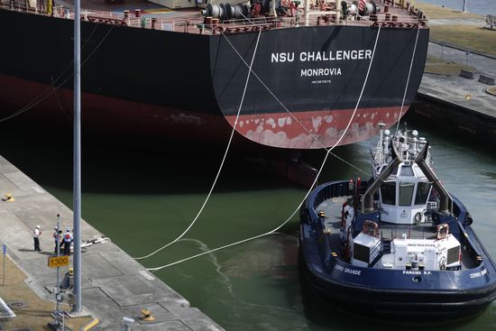 Bulk Carrier Nsu Challenger Imo 9870575 Editorial Stock Photo - Stock ...