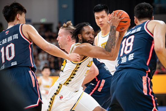 Dezmine Wells C Zhejiang Lions Breaks Editorial Stock Photo - Stock ...