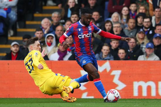 Jeffrey Schlupp Crystal Palace Challenged By Editorial Stock Photo ...