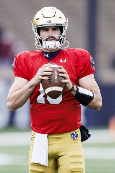 Notre Dame Quarterback Sam Hartman 10 Editorial Stock Photo - Stock ...