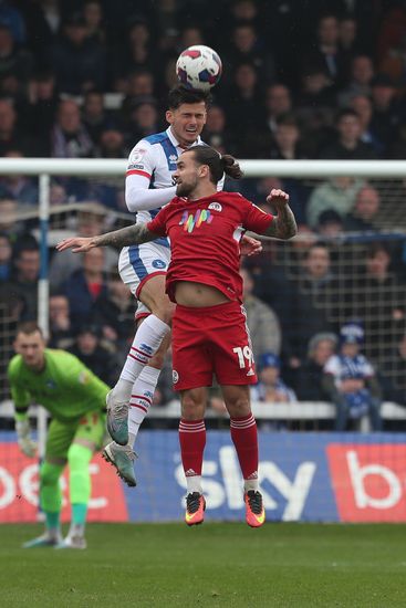 Edon Pruti Hartlepool United Challenges Header Editorial Stock Photo ...