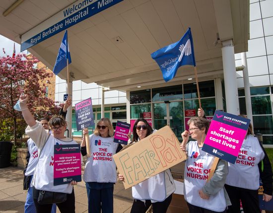 Nurses Picketing Outside Nhs Royal Berkshire Editorial Stock Photo ...