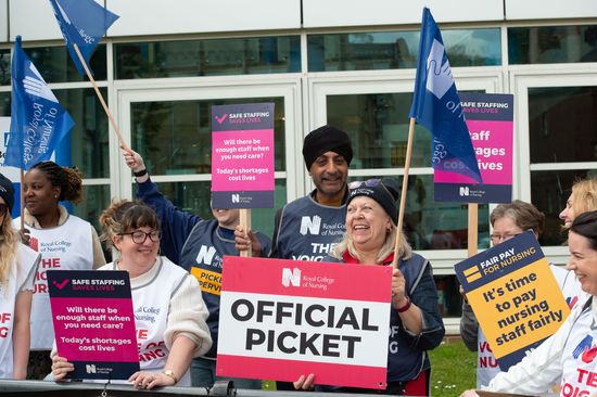 Nurses Picketing Outside Nhs Royal Berkshire Editorial Stock Photo ...