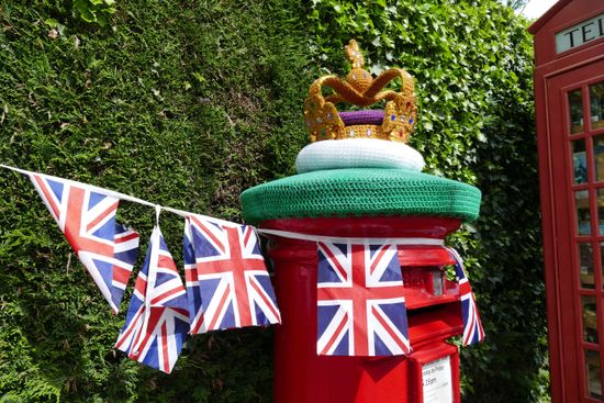 Coronation Crown Post Box Topper Has Editorial Stock Photo - Stock ...