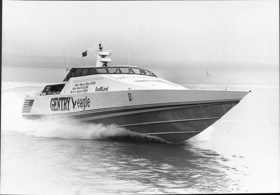 Powerboats Gentry Eagle 1988 Controls Norman Editorial Stock Photo ...