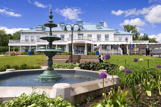 Montmorency Manor Built 1781 Old Montmorency Editorial Stock Photo ...