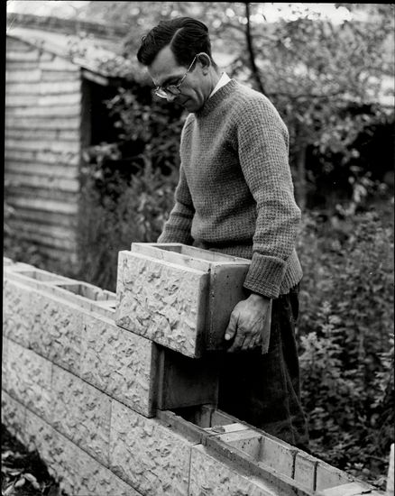 Jim Spratley Gardener Mary Mason Building Editorial Stock Photo - Stock ...