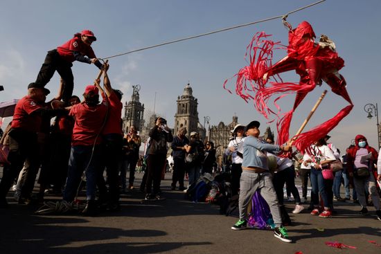 Children Breaking Pinatas Outside National Palace Editorial Stock Photo ...