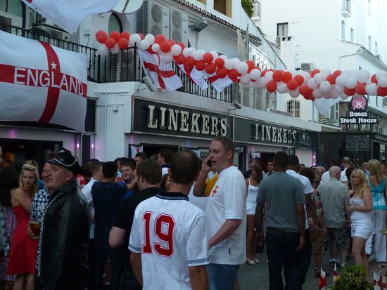 Linekers Bar Puerto Banus Marbella Spain Editorial Stock Photo - Stock ...
