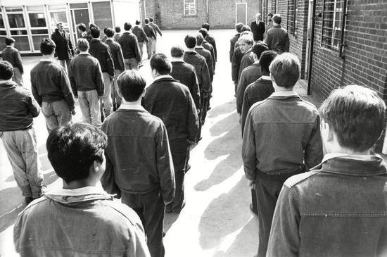 Campsfield House Detention Centre Kidlington Oxfordshire Editorial ...