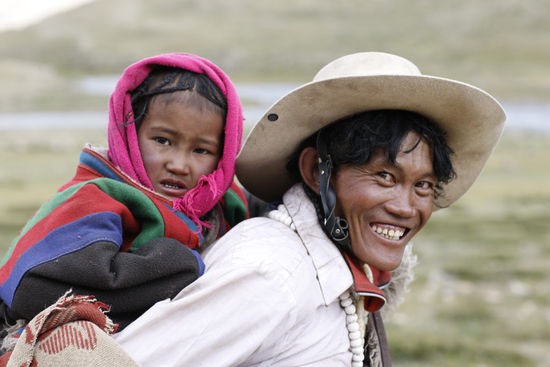 People On Pilgrimage Around Mount Kailash Editorial Stock Photo - Stock ...