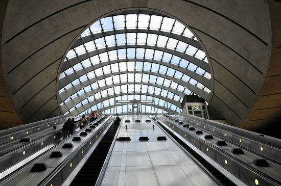 Escalators Curved Glass Canopy Exit Canary Editorial Stock Photo ...
