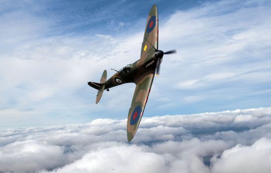 Newly Restored Mk 1 Spitfire P9374 Editorial Stock Photo - Stock Image ...