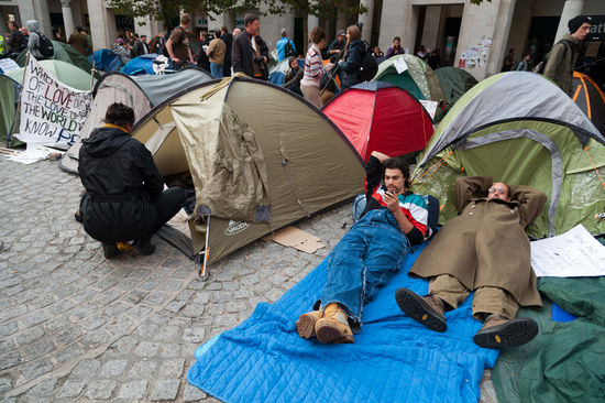 Camp Front St Pauls Cathedral Editorial Stock Photo - Stock Image ...