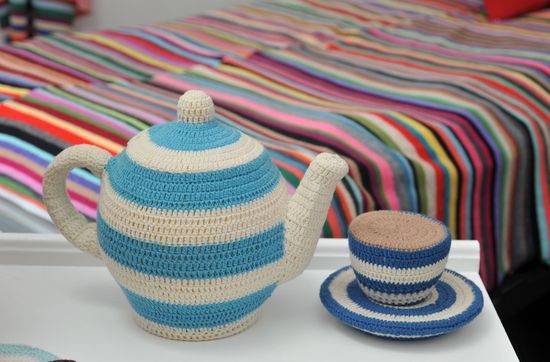 Knitted Teapot Cup Saucer Woolly Hotel Editorial Stock Photo - Stock ...