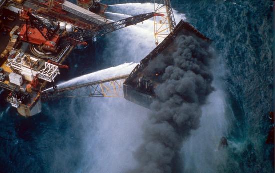 Piper Alpha Oil Rig On Fire Editorial Stock Photo - Stock Image ...