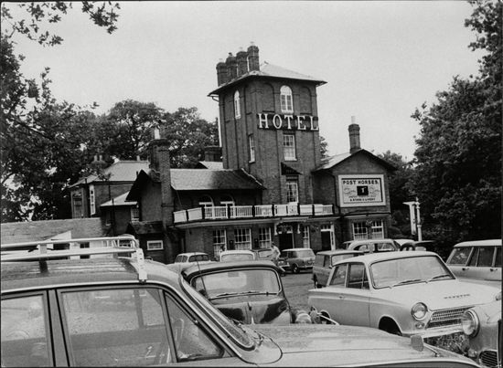 Hand Spear Pub Weybridge Surrey 1965 Editorial Stock Photo - Stock ...