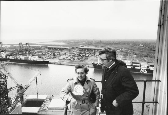 Shirley Williams On Royal Liverpool Grain Editorial Stock Photo - Stock ...