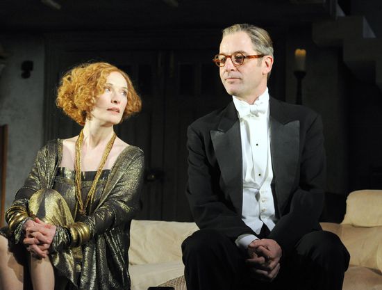 Hay Fever Lindsay Duncan Judith Bliss Editorial Stock Photo - Stock ...