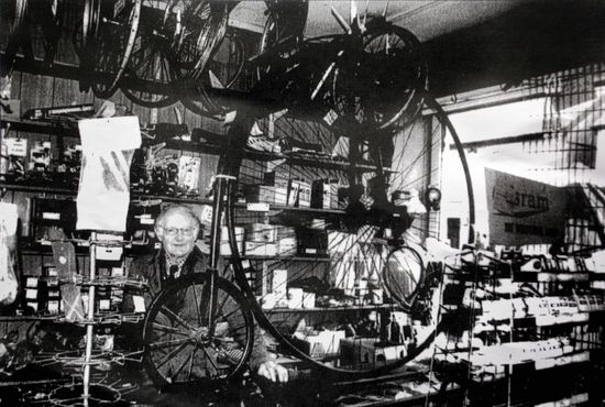 Frank Firth His Shop Twin Radio Editorial Stock Photo - Stock Image ...